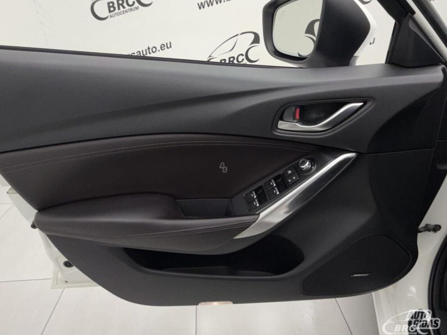 Balts Mazda 6 2017 Avižieniai, ar dzinēja tilpumu 2.50 L un nobraukumu 126 tūkst. km par 9900 €, foto 22 vietnē AUTOMOTO.COM.LV