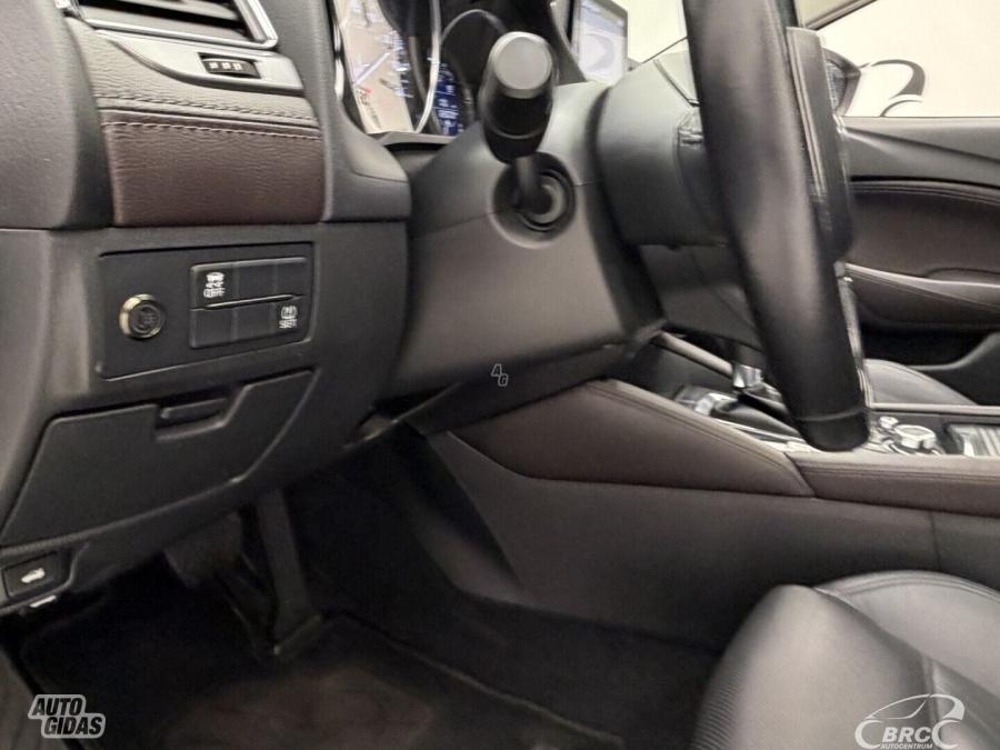 Balts Mazda 6 2017 Avižieniai, ar dzinēja tilpumu 2.50 L un nobraukumu 126 tūkst. km par 9900 €, foto 28 vietnē AUTOMOTO.COM.LV