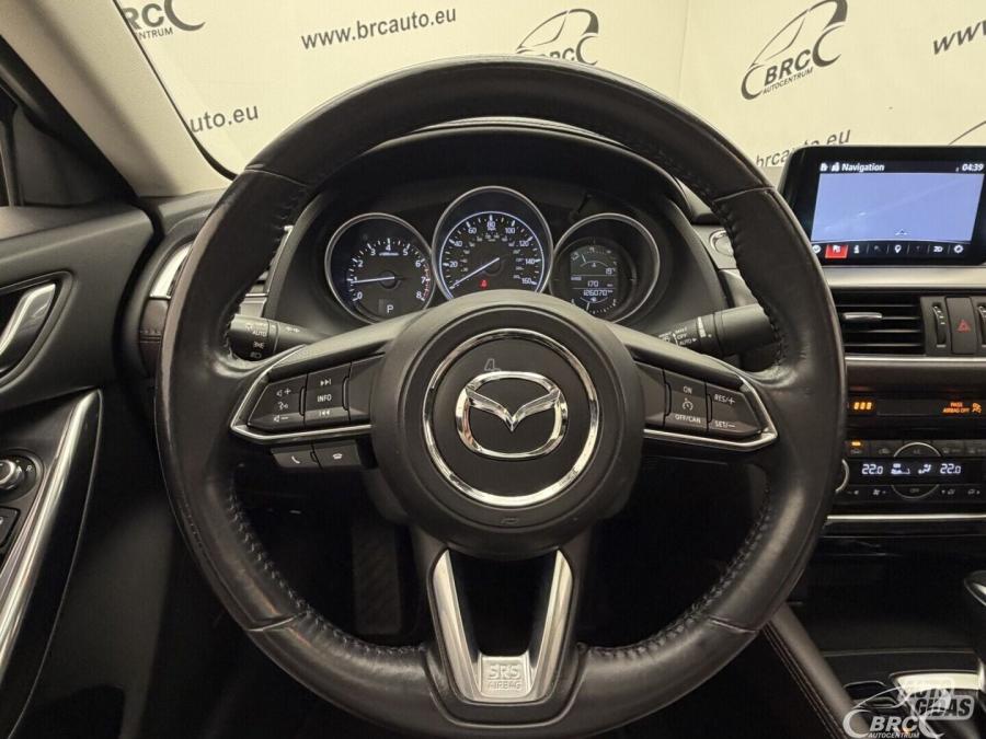 Balts Mazda 6 2017 Avižieniai, ar dzinēja tilpumu 2.50 L un nobraukumu 126 tūkst. km par 9900 €, foto 31 vietnē AUTOMOTO.COM.LV