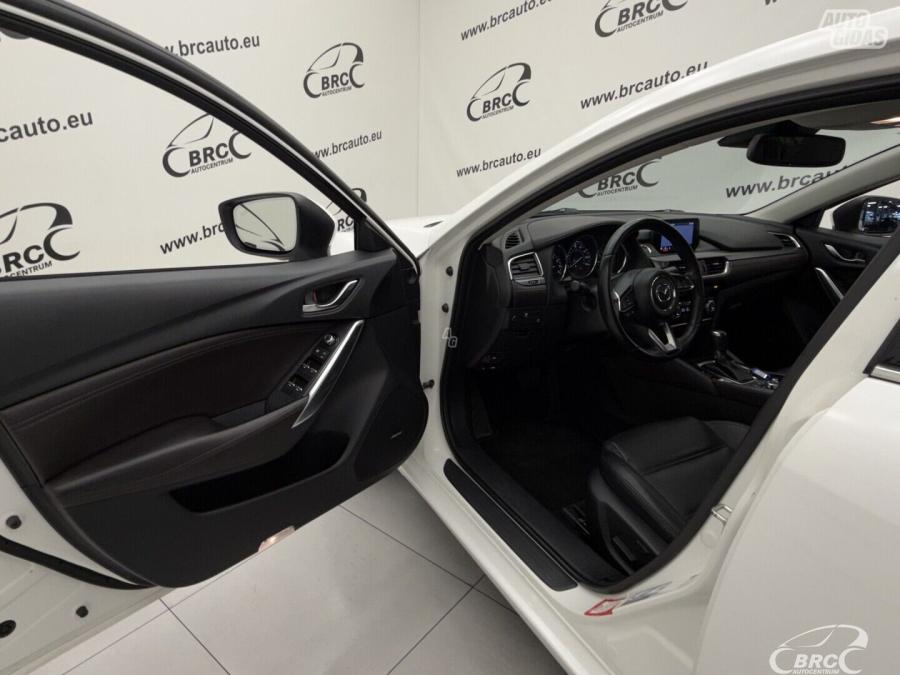 Balts Mazda 6 2017 Avižieniai, ar dzinēja tilpumu 2.50 L un nobraukumu 126 tūkst. km par 9900 €, foto 21 vietnē AUTOMOTO.COM.LV