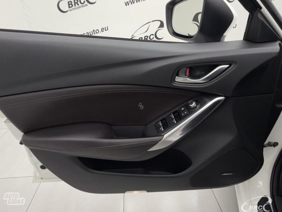 Balts Mazda 6 2017 Avižieniai, ar dzinēja tilpumu 2.50 L un nobraukumu 126 tūkst. km par 9900 €, foto 22 vietnē AUTOMOTO.COM.LV