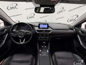 White Mazda 6 2017 in Vilnius, with an engine capacity of 2.49 L and mileage of 126 thousand km for 8900 €, photo 5 on AUTOMOTO.COM.LV