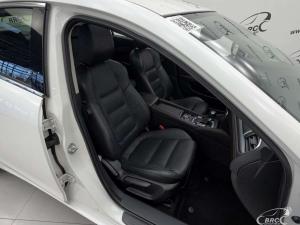 White Mazda 6 2017 in Vilnius, with an engine capacity of 2.49 L and mileage of 126 thousand km for 8900 €, photo 9 on AUTOMOTO.COM.LV