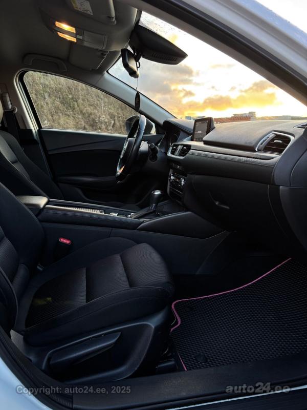 Balts Mazda 6 2018 Tartu, ar dzinēja tilpumu 2.00 L un nobraukumu 85 tūkst. km par 15000 €, foto 11 vietnē AUTOMOTO.COM.LV