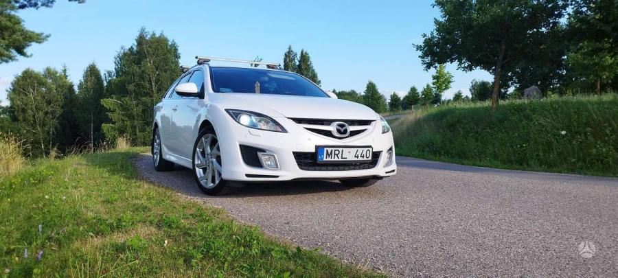 White Mazda 6 2008 in Vilnius, with an engine capacity of 2.00 L and mileage of 260 thousand km for 3850 €, photo 1 on AUTOMOTO.COM.LV