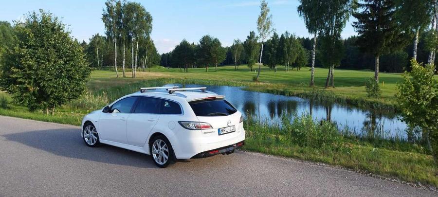 White Mazda 6 2008 in Vilnius, with an engine capacity of 2.00 L and mileage of 260 thousand km for 3850 €, photo 10 on AUTOMOTO.COM.LV