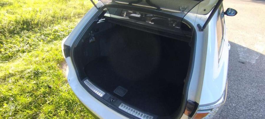 White Mazda 6 2008 in Vilnius, with an engine capacity of 2.00 L and mileage of 260 thousand km for 3850 €, photo 33 on AUTOMOTO.COM.LV