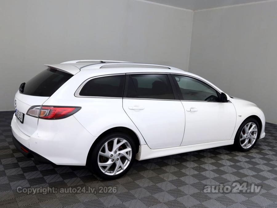 Balts Mazda 6 2011 Tallina, ar dzinēja tilpumu 2.00 L un nobraukumu 343 tūkst. km par 2299 €, foto 4 vietnē AUTOMOTO.COM.LV