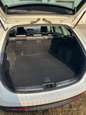 White Mazda 6 2011 in Tallinn, with an engine capacity of 2.20 L and mileage of 270 thousand km for 3900 €, photo 4 on AUTOMOTO.COM.LV