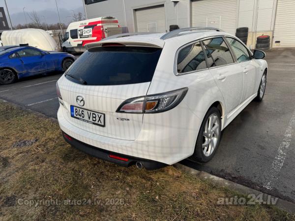 White Mazda 6 2011 in Tallinn, with an engine capacity of 2.20 L and mileage of 270 thousand km for 3900 €, photo 5 on AUTOMOTO.COM.LV