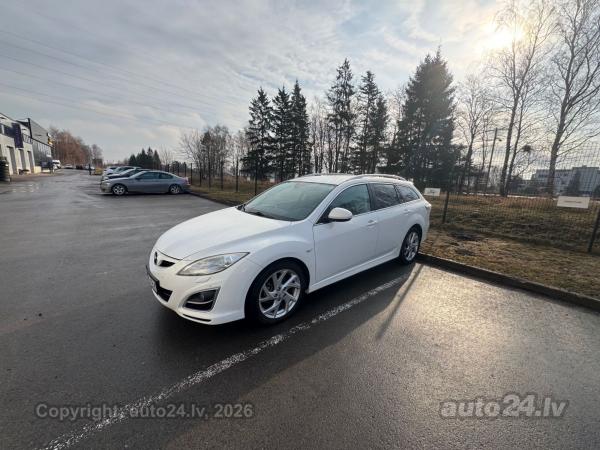 White Mazda 6 2011 in Tallinn, with an engine capacity of 2.20 L and mileage of 270 thousand km for 3900 €, photo 8 on AUTOMOTO.COM.LV