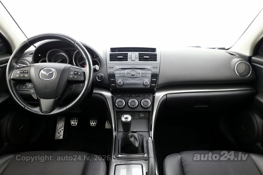 White Mazda 6 2011 in Tallinn, with an engine capacity of 2.20 L and mileage of 257 thousand km for 1899 €, photo 6 on AUTOMOTO.COM.LV
