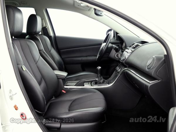 White Mazda 6 2011 in Tallinn, with an engine capacity of 2.20 L and mileage of 257 thousand km for 1899 €, photo 6 on AUTOMOTO.COM.LV