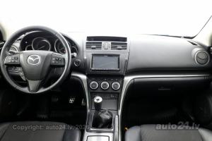 White Mazda 6 2011 in Tallinn, with an engine capacity of 2.20 L and mileage of 269 thousand km for 1999 €, photo 6 on AUTOMOTO.COM.LV