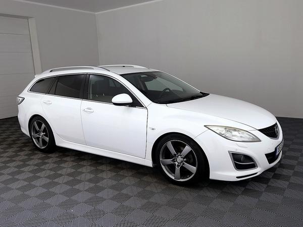 Balts Mazda 6 2011 Tallina, ar dzinēja tilpumu 2.20 L un nobraukumu 269 tūkst. km par 1999 €, foto 1 vietnē AUTOMOTO.COM.LV