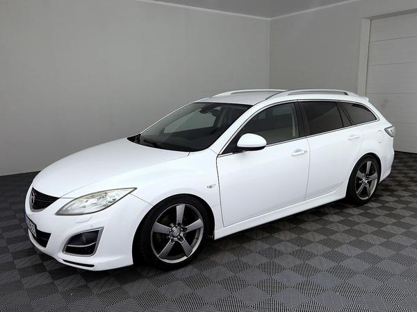 Balts Mazda 6 2011 Tallina, ar dzinēja tilpumu 2.20 L un nobraukumu 269 tūkst. km par 1999 €, foto 2 vietnē AUTOMOTO.COM.LV
