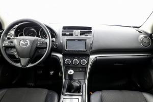 White Mazda 6 2011 in Tallinn, with an engine capacity of 2.20 L and mileage of 269 thousand km for 1999 €, photo 6 on AUTOMOTO.COM.LV