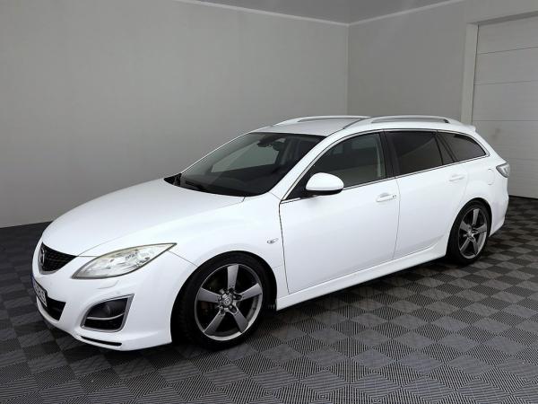 Balts Mazda 6 2011 Tallina, ar dzinēja tilpumu 2.20 L un nobraukumu 269 tūkst. km par 1999 €, foto 9 vietnē AUTOMOTO.COM.LV