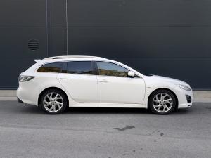 Balts Mazda 6 2012 Tallina, ar dzinēja tilpumu 2.00 L un nobraukumu 309 tūkst. km par 2499 €, foto 9 vietnē AUTOMOTO.COM.LV