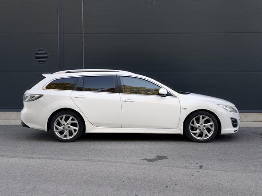 Balts Mazda 6 2012 Tallina, ar dzinēja tilpumu 2.00 L un nobraukumu 309 tūkst. km par 2499 €, foto 9 vietnē AUTOMOTO.COM.LV