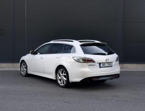 Balts Mazda 6 2012 Tallina, ar dzinēja tilpumu 2.00 L un nobraukumu 309 tūkst. km par 2499 €, foto 14 vietnē AUTOMOTO.COM.LV
