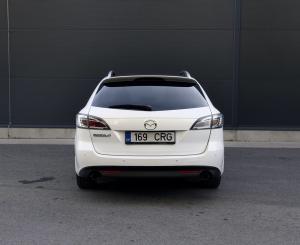 Balts Mazda 6 2012 Tallina, ar dzinēja tilpumu 2.00 L un nobraukumu 309 tūkst. km par 2499 €, foto 17 vietnē AUTOMOTO.COM.LV