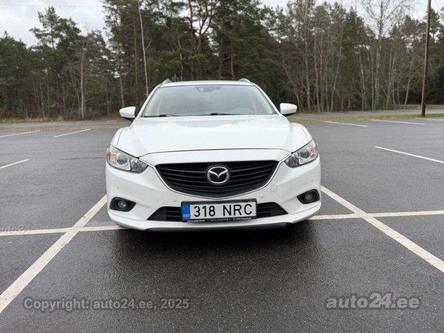 White Mazda 6 2013 in Paldiski, with an engine capacity of 2.20 L and mileage of 199 thousand km for 8700 €, photo 3 on AUTOMOTO.COM.LV