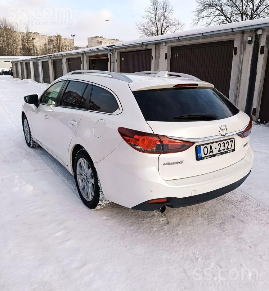 White Mazda 6 2013 in Riga, with an engine capacity of 2.20 L and mileage of 230 thousand km for 7300 €, photo 4 on AUTOMOTO.COM.LV