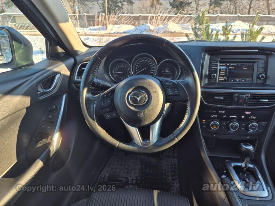 White Mazda 6 2013 in Tallinn, with an engine capacity of 2.00 L and mileage of 276 thousand km for 8300 €, photo 15 on AUTOMOTO.COM.LV