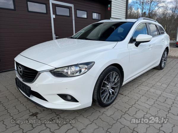 White Mazda 6 2013 in Voru, with an engine capacity of 2.20 L and mileage of 261 thousand km for 6390 €, photo 1 on AUTOMOTO.COM.LV