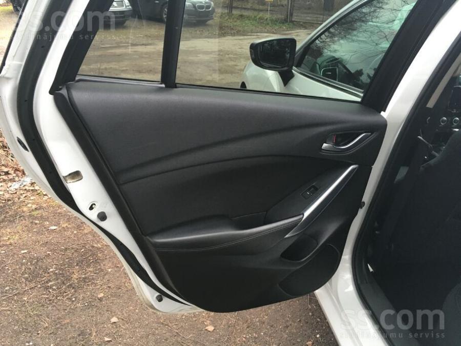 White Mazda 6 2013 in Riga, with an engine capacity of 2.20 L and mileage of 0 thousand km for 6700 €, photo 17 on AUTOMOTO.COM.LV