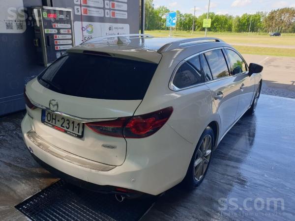 Balts Mazda 6 2013 Rīga, ar dzinēja tilpumu 2.20 L un nobraukumu 308 tūkst. km par 3600 €, foto 5 vietnē AUTOMOTO.COM.LV