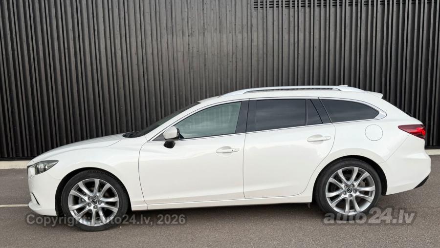 White Mazda 6 2013 in Tartu, with an engine capacity of 2.20 L and mileage of 205 thousand km for 6900 €, photo 4 on AUTOMOTO.COM.LV