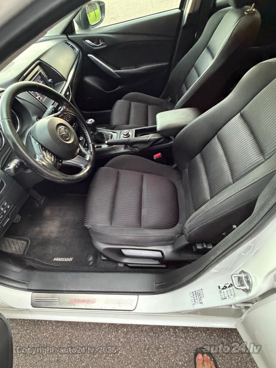 White Mazda 6 2013 in Tartu, with an engine capacity of 2.20 L and mileage of 205 thousand km for 6900 €, photo 12 on AUTOMOTO.COM.LV