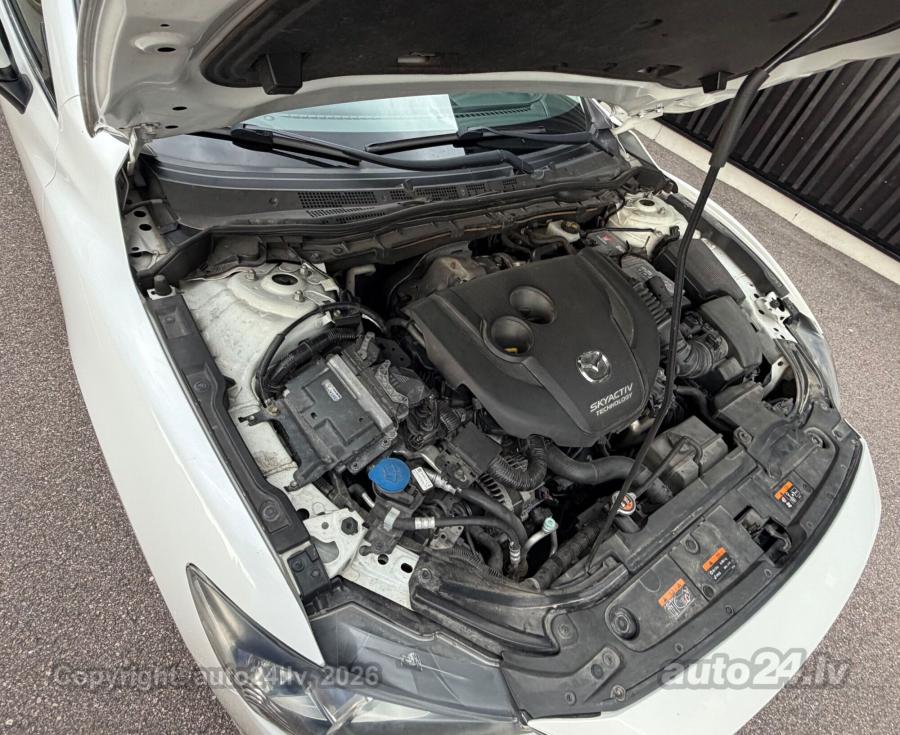 White Mazda 6 2013 in Tartu, with an engine capacity of 2.20 L and mileage of 205 thousand km for 6900 €, photo 15 on AUTOMOTO.COM.LV