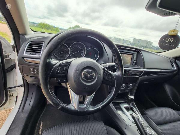 Balts Mazda 6 2013 Klaipėda, ar dzinēja tilpumu 2.19 L un nobraukumu 288 tūkst. km par 4200 €, foto 5 vietnē AUTOMOTO.COM.LV