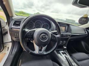 White Mazda 6 2013 in Klaipeda, with an engine capacity of 2.19 L and mileage of 288 thousand km for 4200 €, photo 6 on AUTOMOTO.COM.LV