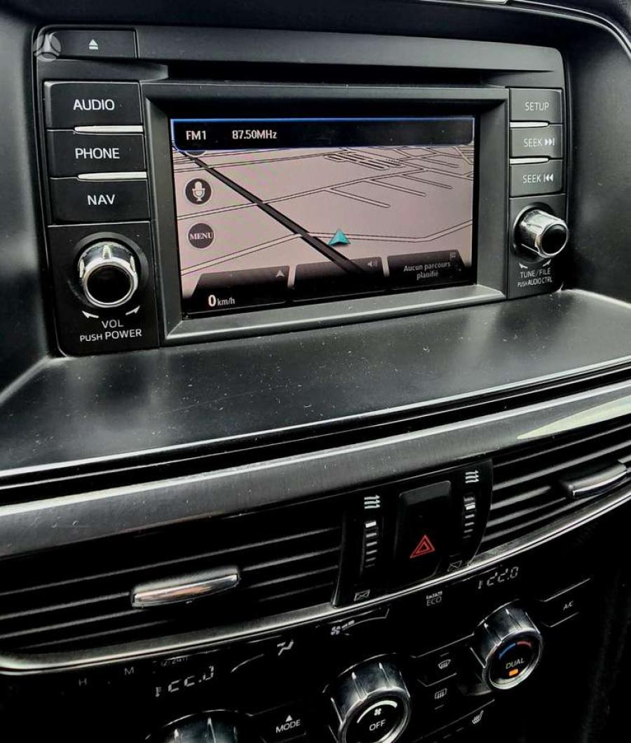 Balts Mazda 6 2013 Tauragė, ar dzinēja tilpumu 2.18 L un nobraukumu 255 tūkst. km par 5100 €, foto 17 vietnē AUTOMOTO.COM.LV