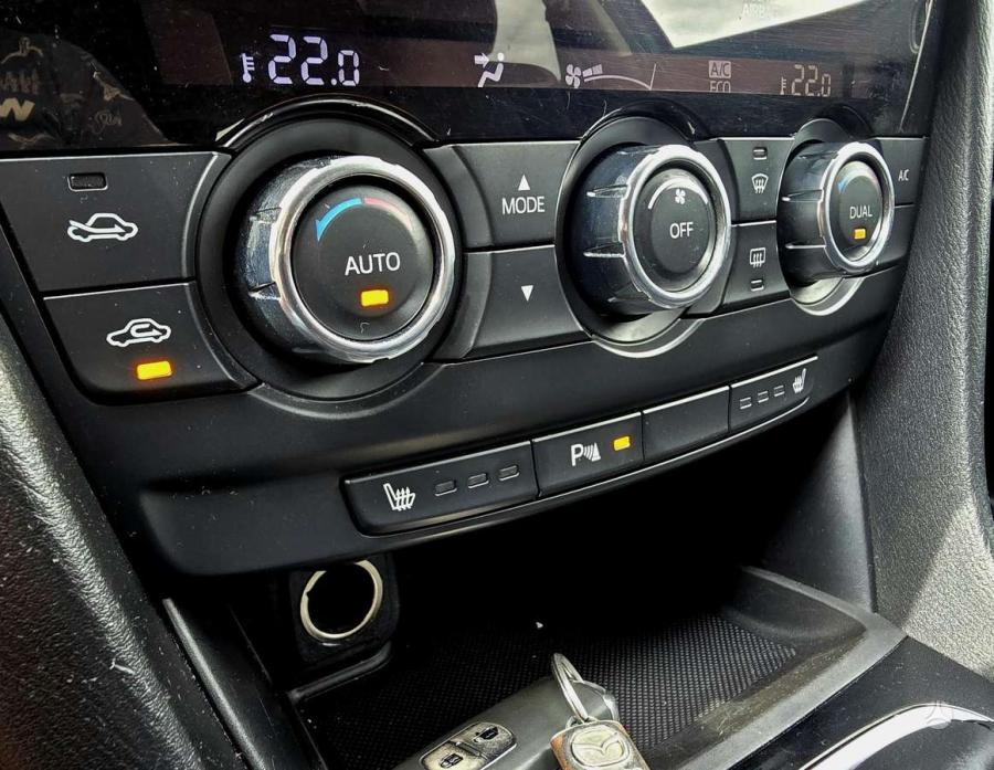 Balts Mazda 6 2013 Tauragė, ar dzinēja tilpumu 2.18 L un nobraukumu 255 tūkst. km par 5100 €, foto 19 vietnē AUTOMOTO.COM.LV