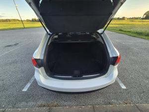 White Mazda 6 2013 in Keila, with an engine capacity of 2.00 L and mileage of 282 thousand km for 6900 €, photo 12 on AUTOMOTO.COM.LV