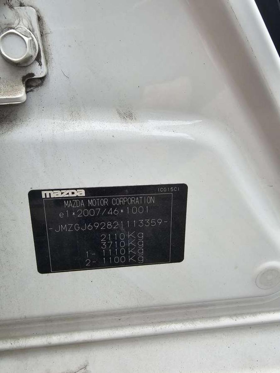 Белый Мазда 6 2013 в Каунас, объемом двигателя 2.19 л и пробегом 188 тыс. км за 5600 €, фото 12 на AUTOMOTO.COM.LV