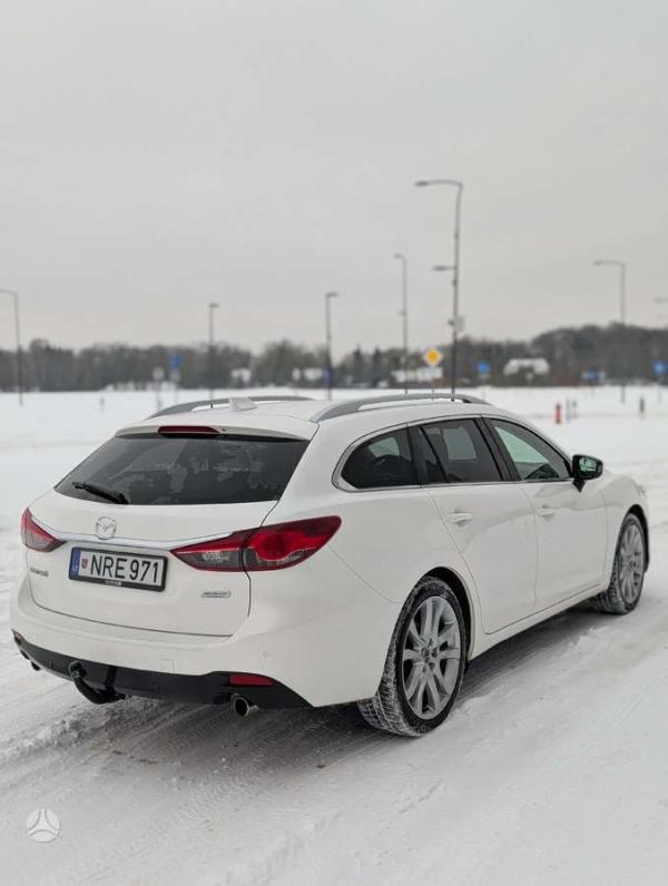 Balts Mazda 6 2014 Šauļi, ar dzinēja tilpumu 2.18 L un nobraukumu 202 tūkst. km par 5500 €, foto 5 vietnē AUTOMOTO.COM.LV