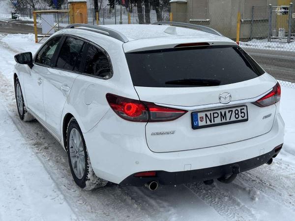 White Mazda 6 2015 in Vilnius, with an engine capacity of 2.18 L and mileage of 267 thousand km for 7000 €, photo 2 on AUTOMOTO.COM.LV