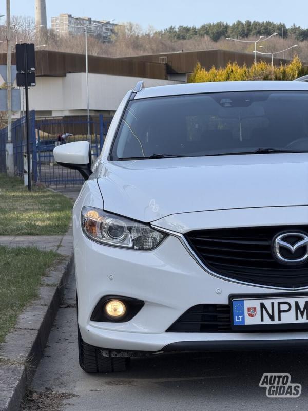 White Mazda 6 2015 in Vilnius, with an engine capacity of 2.20 L and mileage of 267 thousand km for 5900 €, photo 9 on AUTOMOTO.COM.LV