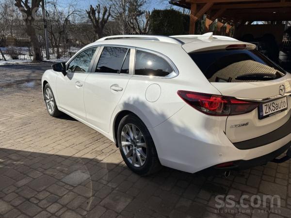 White Mazda 6 2015 in Jelgava, with an engine capacity of 2.20 L and mileage of 199 thousand km for 7150 €, photo 3 on AUTOMOTO.COM.LV