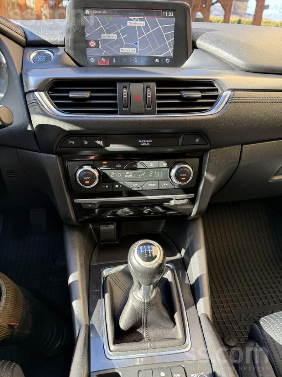 White Mazda 6 2015 in Jelgava, with an engine capacity of 2.20 L and mileage of 199 thousand km for 7150 €, photo 13 on AUTOMOTO.COM.LV