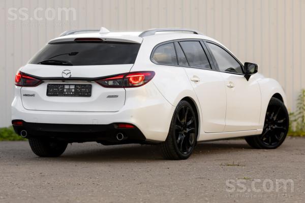 Balts Mazda 6 2015 Jelgava, ar dzinēja tilpumu 2.20 L un nobraukumu 188 tūkst. km par 6500 €, foto 4 vietnē AUTOMOTO.COM.LV