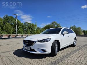 White Mazda 6 2016 in Riga, with an engine capacity of 2.00 L and mileage of 153 thousand km for 14300 €, photo 2 on AUTOMOTO.COM.LV