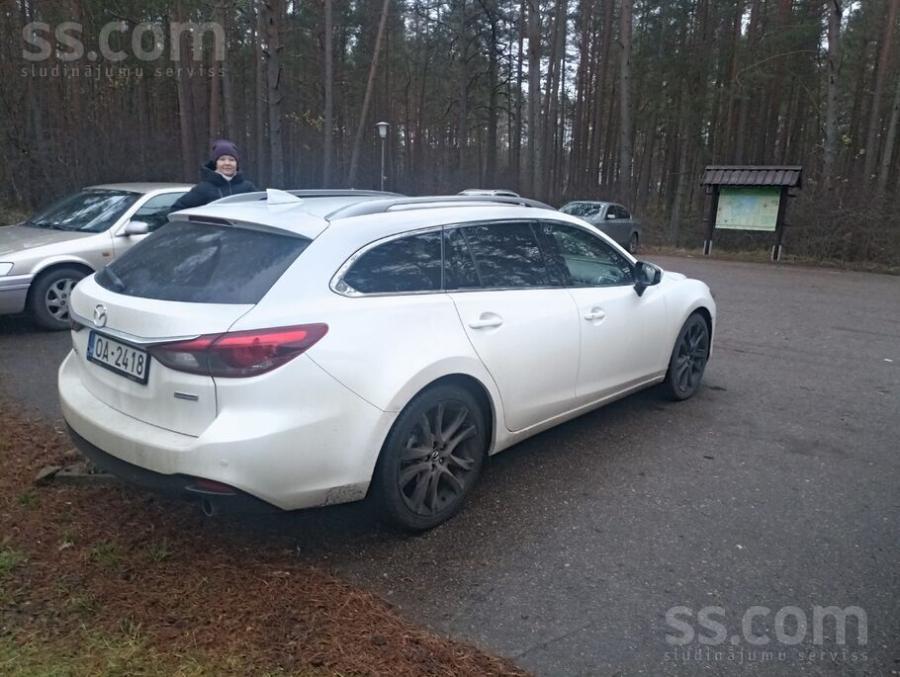 White Mazda 6 2016 in Riga, with an engine capacity of 2.20 L and mileage of 168 thousand km for 4200 €, photo 3 on AUTOMOTO.COM.LV