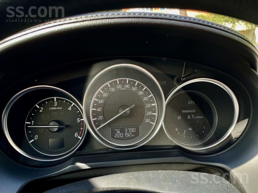 Balts Mazda 6 2016 Liepāja, ar dzinēja tilpumu 2.20 L un nobraukumu 220 tūkst. km par 6990 €, foto 8 vietnē AUTOMOTO.COM.LV